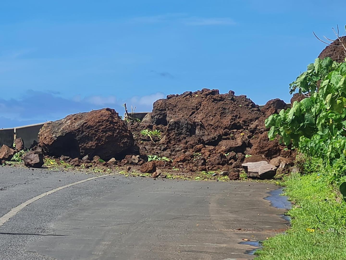 Incident from Amouli, Tutuila