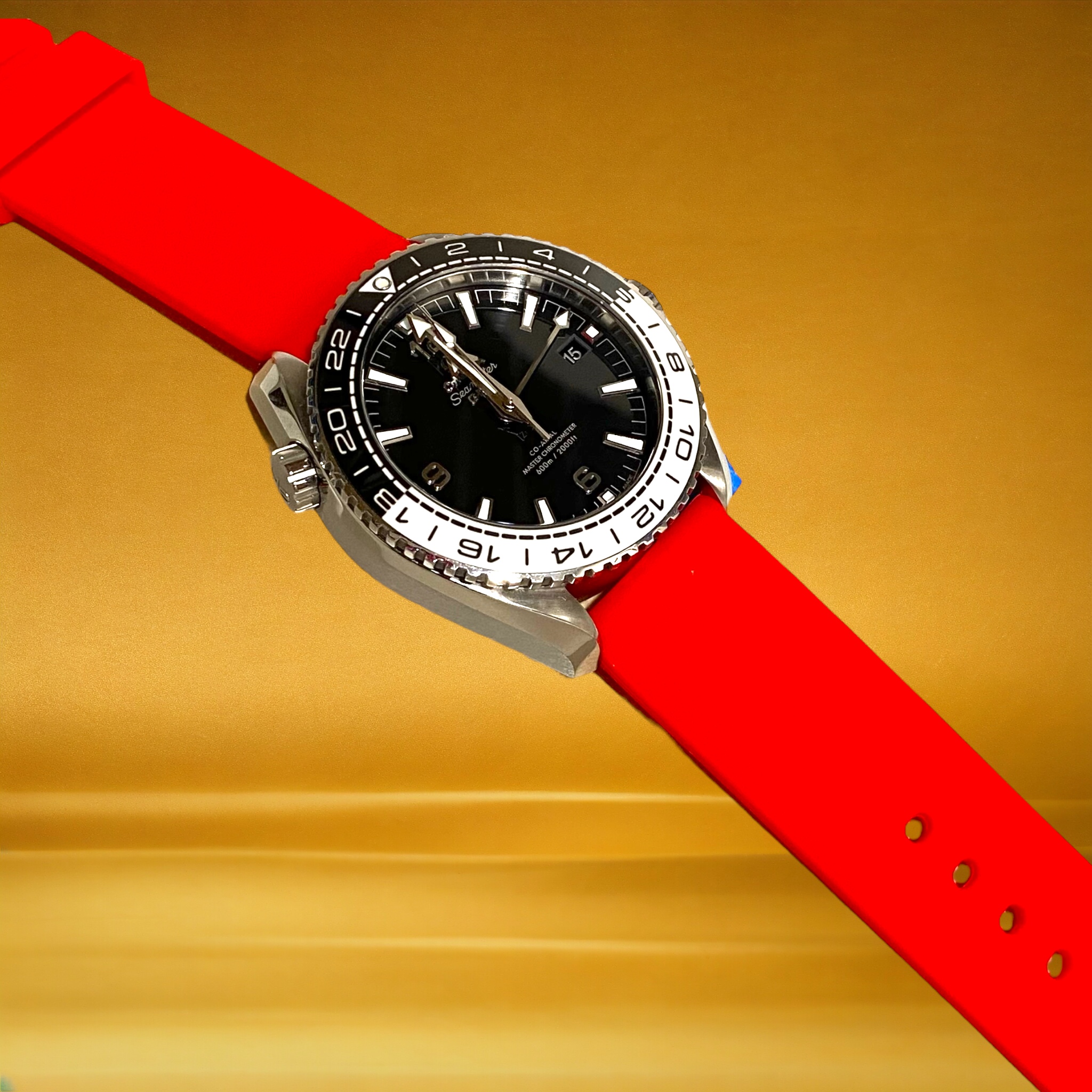 TimeZone : TZ Showcase » FS: Omega Seamaster Planet Ocean GMT "Oreo ...