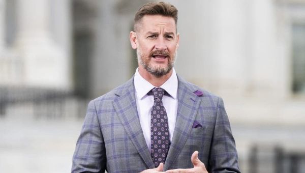 Florida congressman spends night in ICU after falling 25 feet off ...