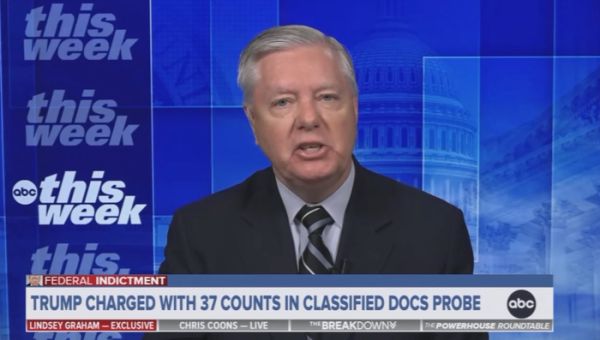 Graham Goes Nuclear on ABC, Confronts Media's Clinton Email Hypocrisy ...