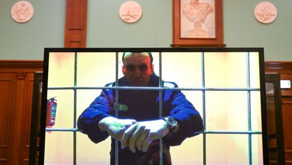 Judge sets cash bond in Trump's Georgia RICO case – Article Bias Rating ...