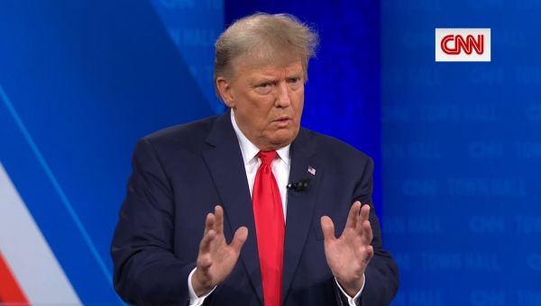 Trump Tells CNN's Kaitlin Collins She's a 'Nasty – Article Bias Rating ...