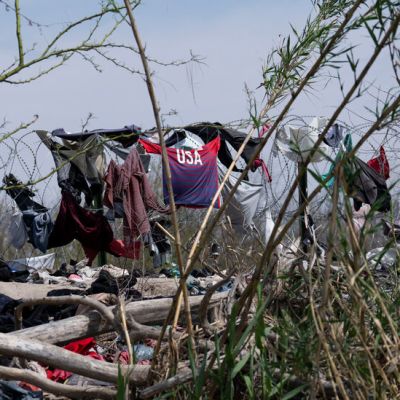 How the Biden-Trump Border Visits Revealed a Deeper Divide – Article ...