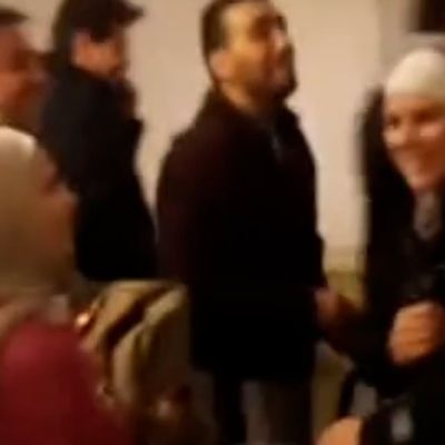 Syrians ransack Assad's palace and make off with Louis Vuitton bags ...