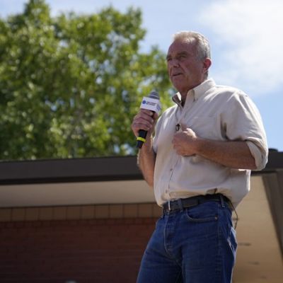 The RFK Jr. Wild Card – Article Bias Rating – Biasly