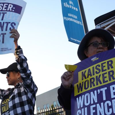 After historic strike, Kaiser Permanente workers win 21% raise over 4 ...