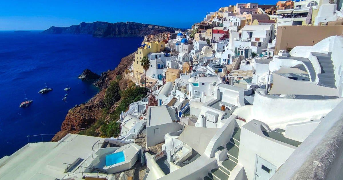 Greece on high alert as multiple earthquakes shake island of Santorini ...