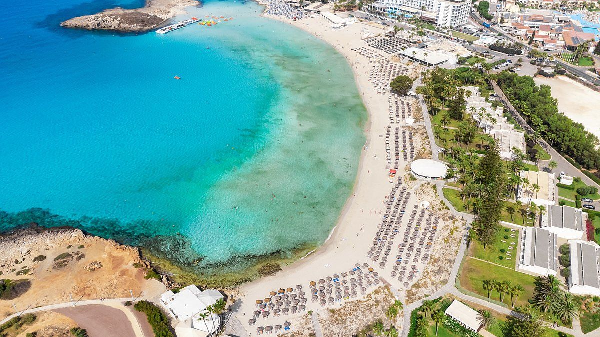 Are these Europe's 10 best beaches? New ranking places 'golden sand ...