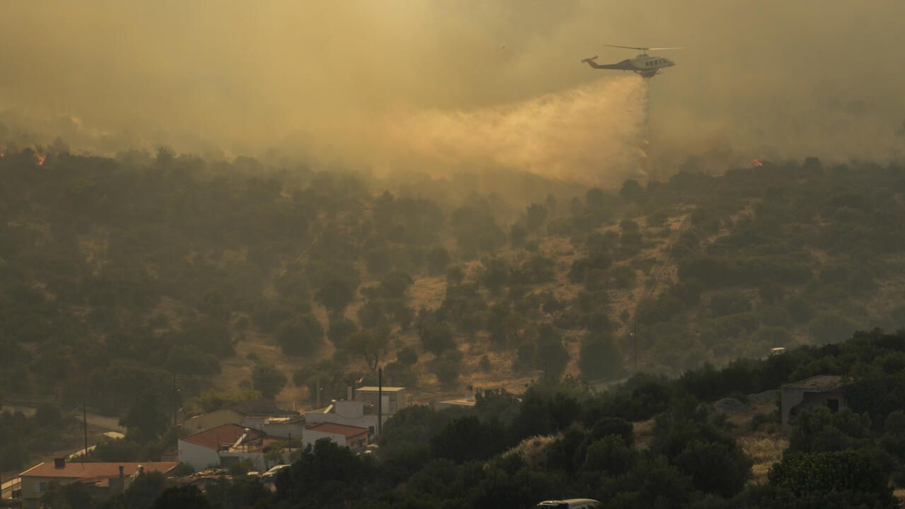 Extreme heat sparks wildfires, health warnings around the world ...