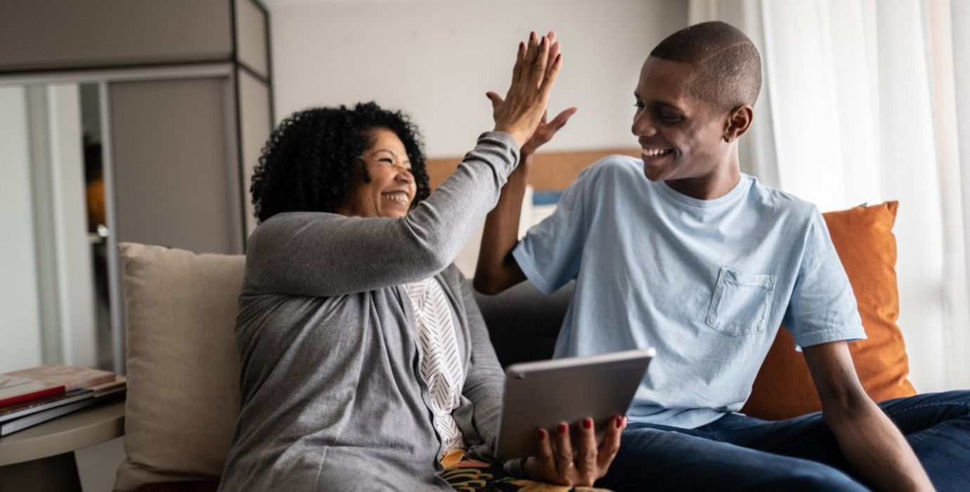 Supporting Teens' Transition to Adulthood: 5 Essential Parent ...