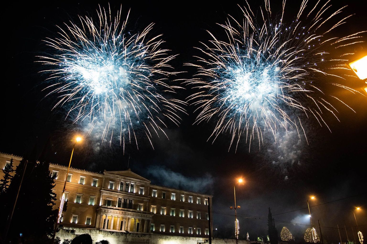 A New Year, A Timeless City: Athens Rings in 2025 - International News ...