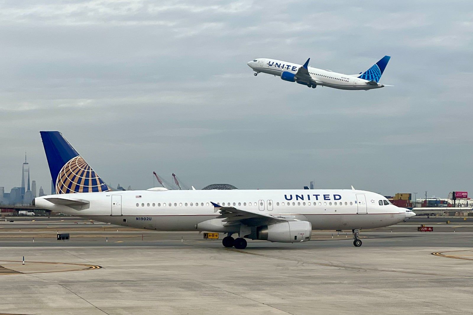 United adds 8 domestic routes, but cuts 4 in shift from Newark to DC ...