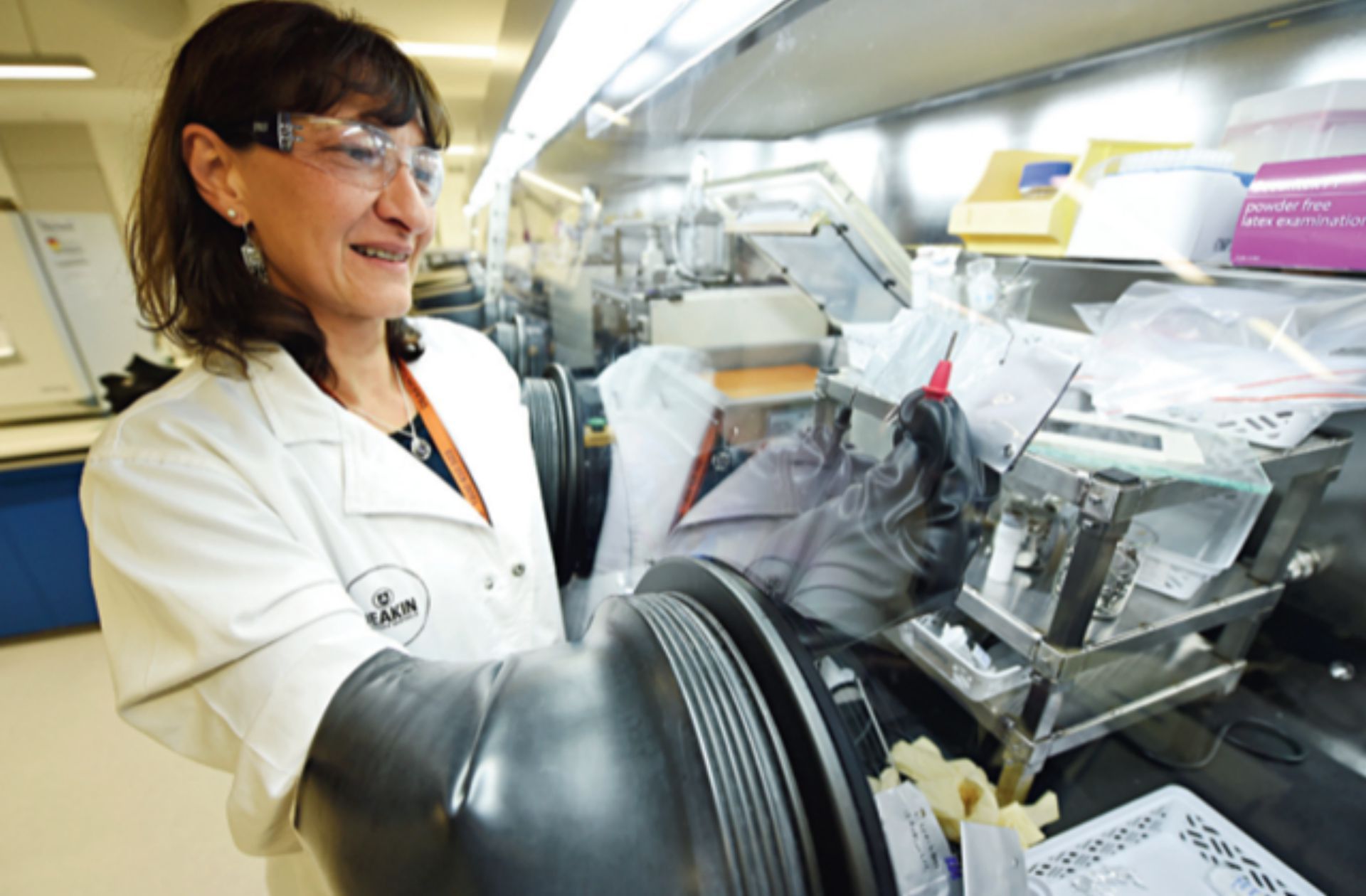 Greek born Australian mentoring the next generation of scientists ...