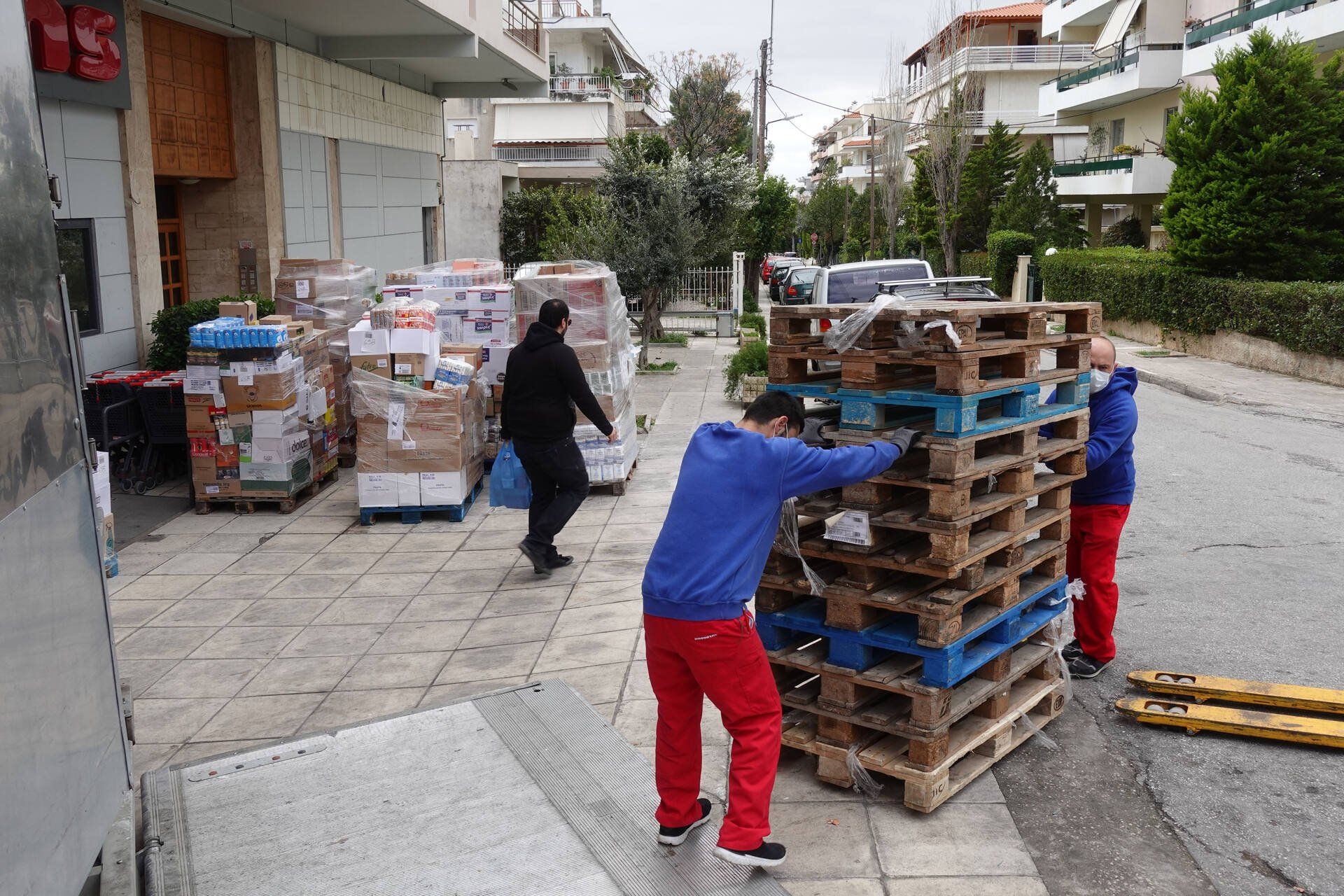 Greece introduces six-day working week amid controversy - International ...
