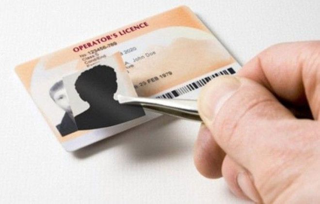 Woman arrested for using a fake ID to continue working - International ...