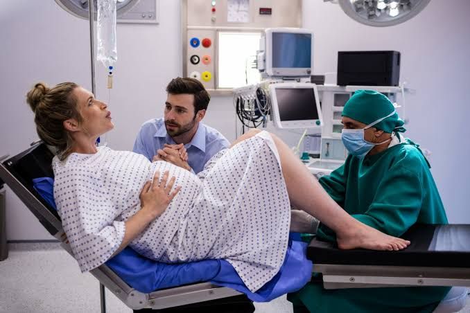 HOW TO RESPOND TO AN OBSTETRICAL EMERGENCY | MY SCHOOL EXAMS